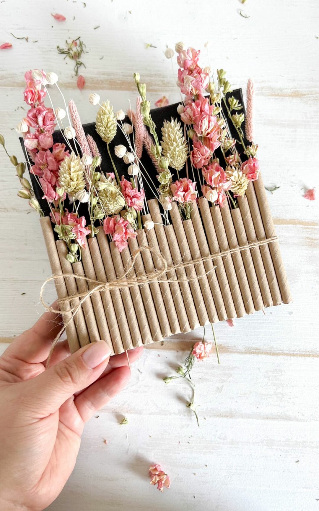 DIY Windlicht mit Trockenblumen und Strohhalmen – bekannt aus SWR