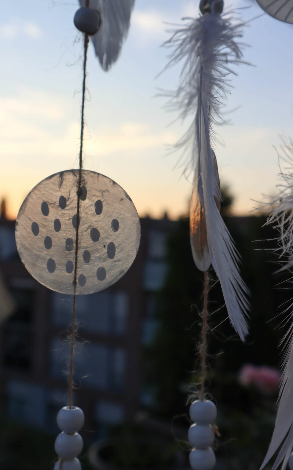Windspiel basteln aus Naturmaterialien: Meine DIY-Idee aus SWR Kaffee ...
