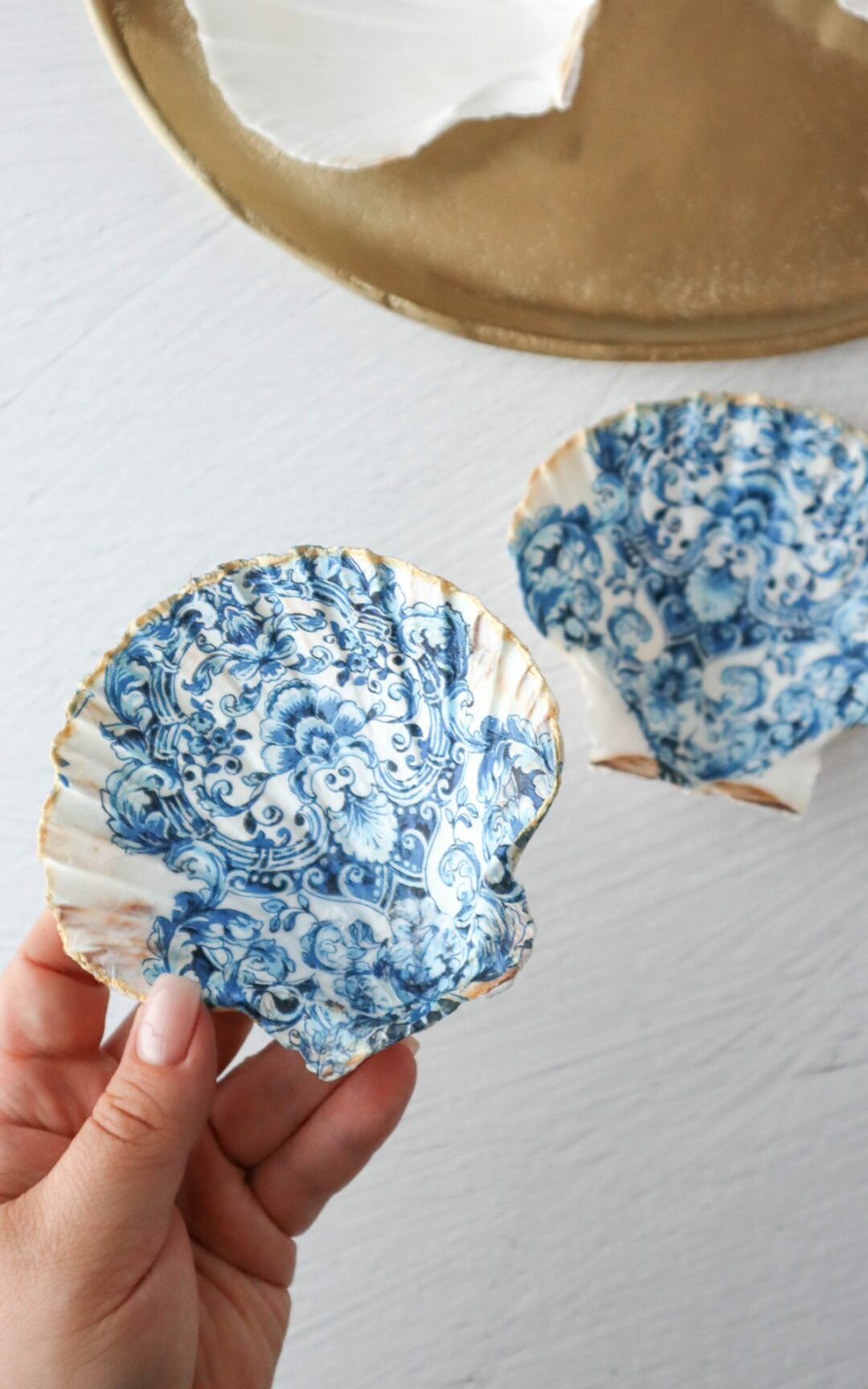 Mit Muscheln basteln: DIY Sommerdeko mit Muscheln & Serviettentechnik