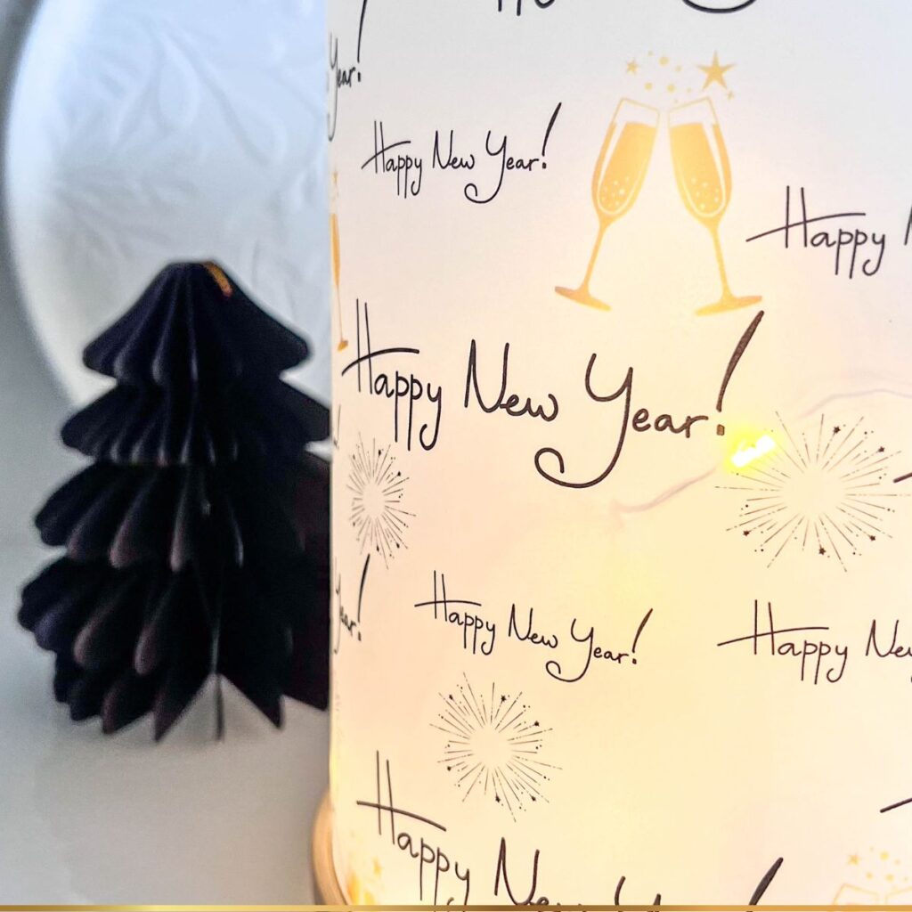 DIY Druckvorlagen für Silvester-Windlichter 2026 mit Stickrahmen